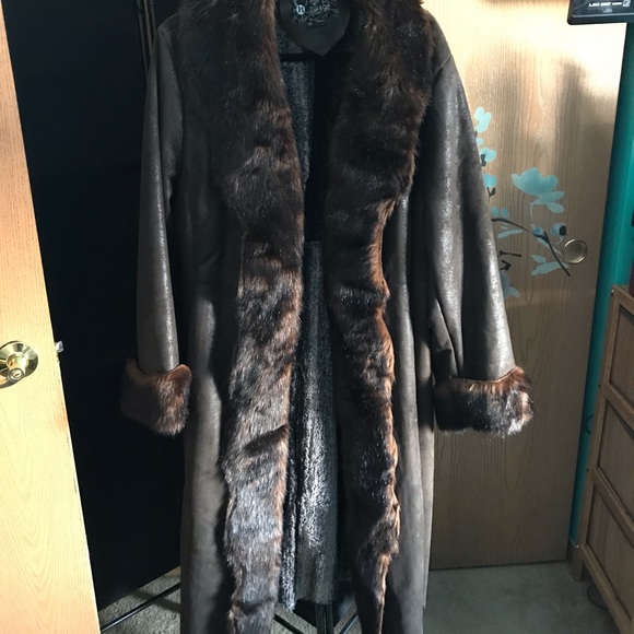 nuage | Jackets & Coats | Nuage Brand Suede Faux Fur Coat | Poshmark